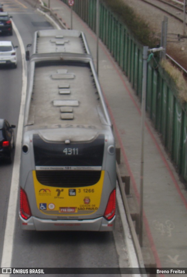 Viação Metrópole Paulista - Zona Leste 3 1266 em São Paulo por Breno ...